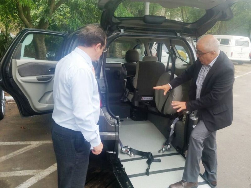 PMSM - Mobilidade Urbana: modelo de táxi modificado para serviços de ...